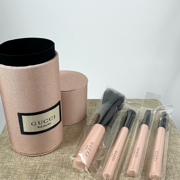 Gucci | Makeup | Gucci Limited Edition Makeup Brush Set | Poshmark